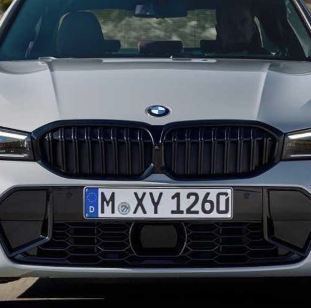 Mặt Ca Lăng 330i M-Sport LCI 2023 Màu Đen | Chính Hãng BMW - Phi Phi ...